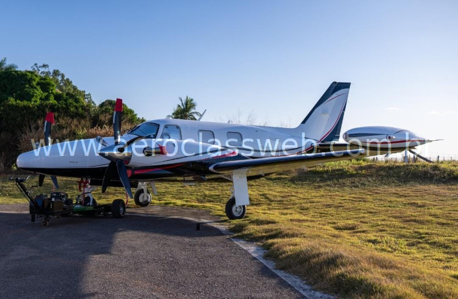 PIPER CHEYENNE II À VENDA